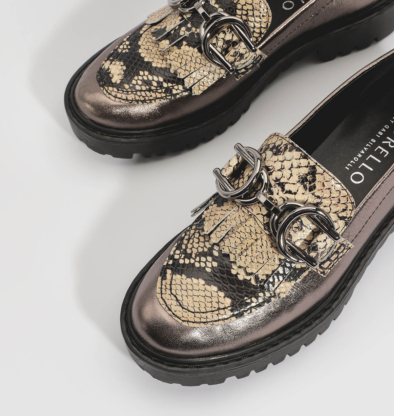 Mocassim - Couro Prata/Python