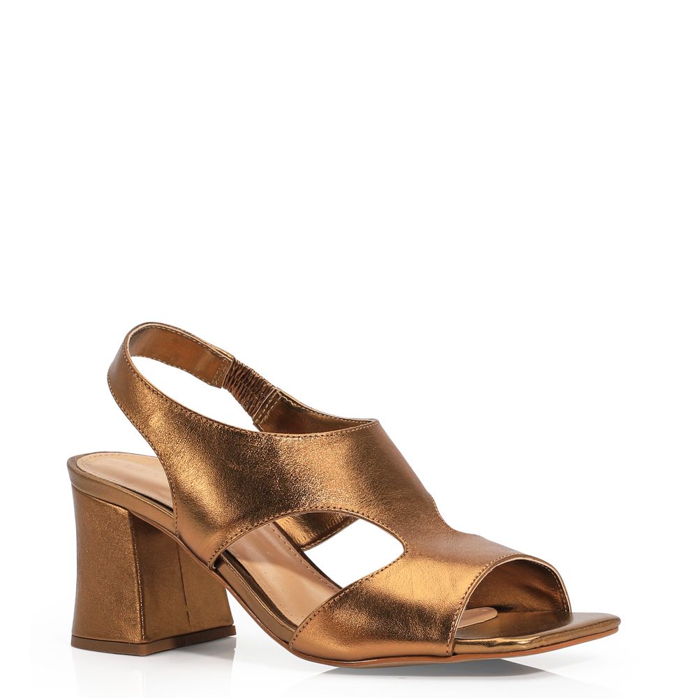 Sandália: modelos variados para todos os estilos | Corello - Corello