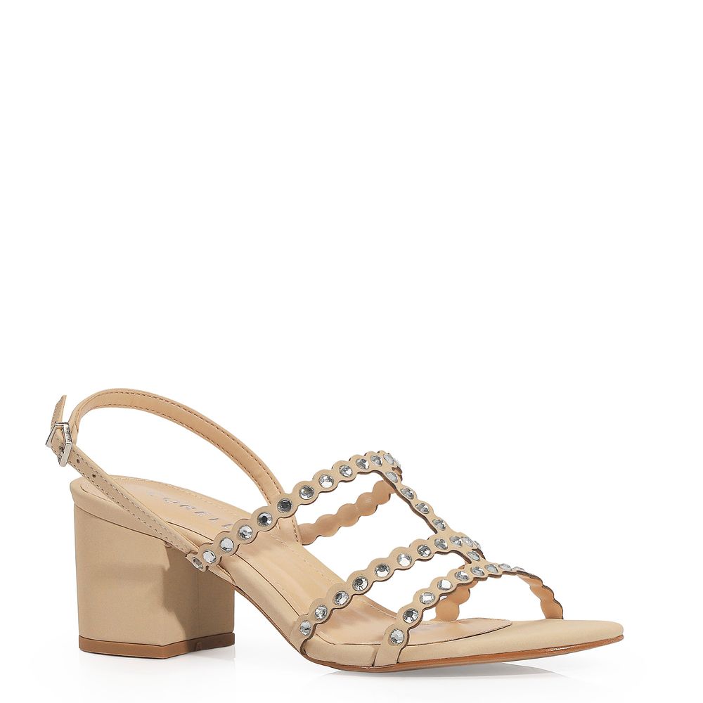 Sandália: modelos variados para todos os estilos | Corello - Corello